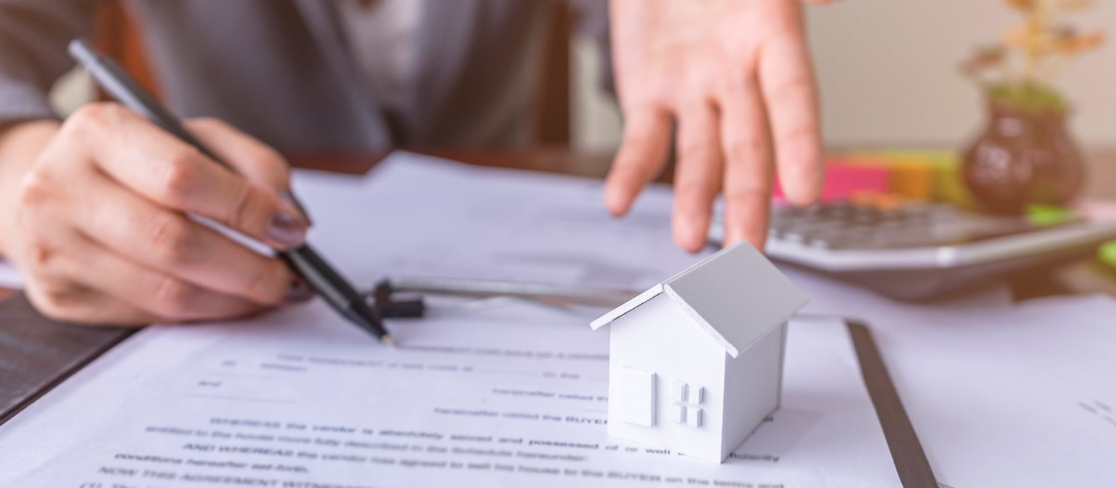 Te Explicamos El Contrato De Compraventa Inmobiliaria Noval